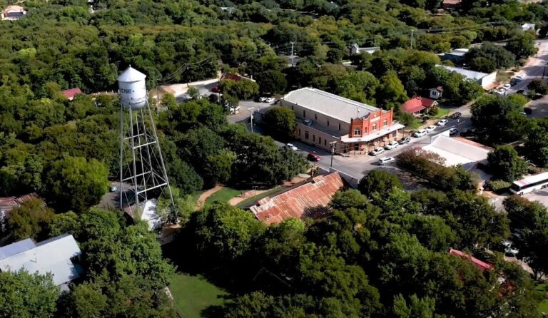 10 Top Day Trips Under 3 Hours from San Antonio, TX - HTexas