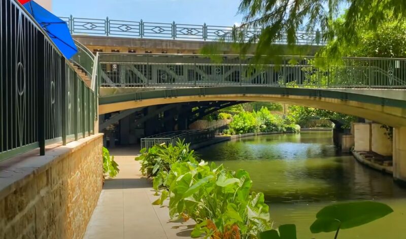 16 Most Famous Texans of All Time - From Cowboys to Celebrities - HTexas